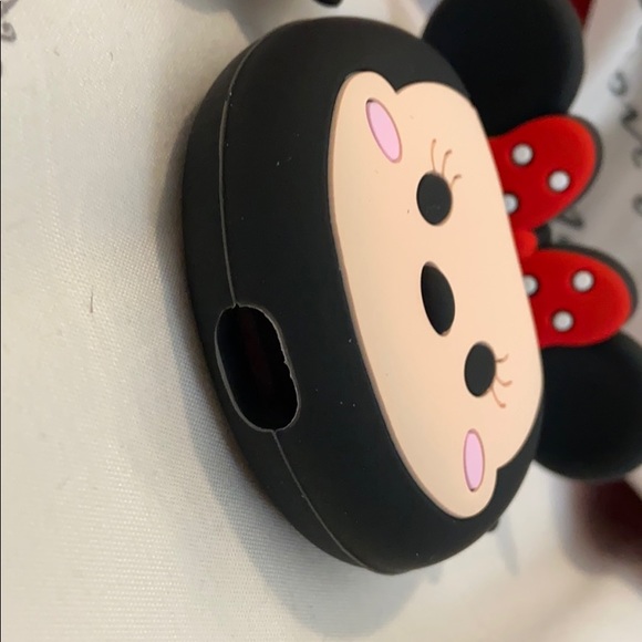 Accessories | Minnie Mouse Face Airpod Case | Poshmark